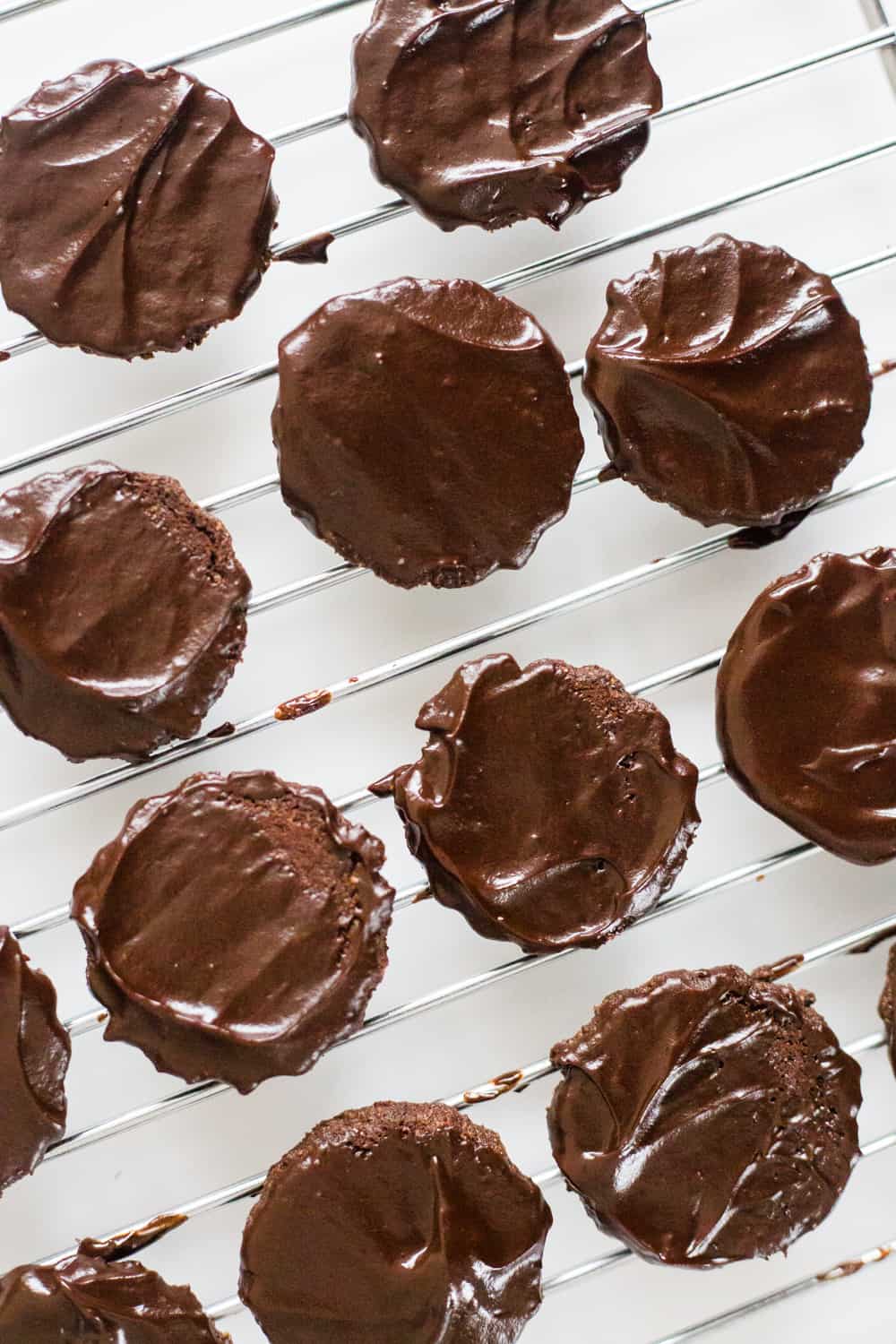 Keto Thin Mints - The Hungry Elephant